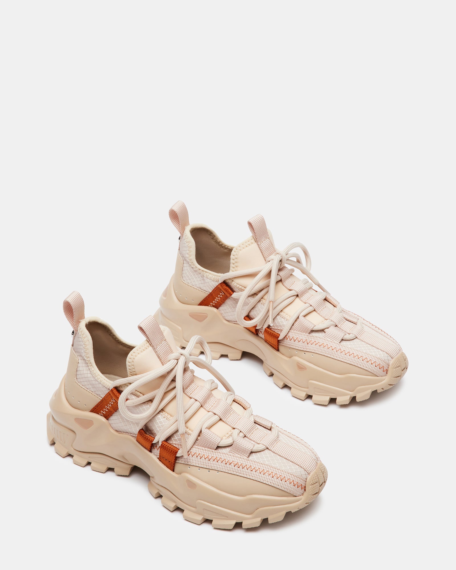 KEEGAN Tan Multi Low-Top Lace-Up Sneaker | Women's Sneakers – Steve Madden